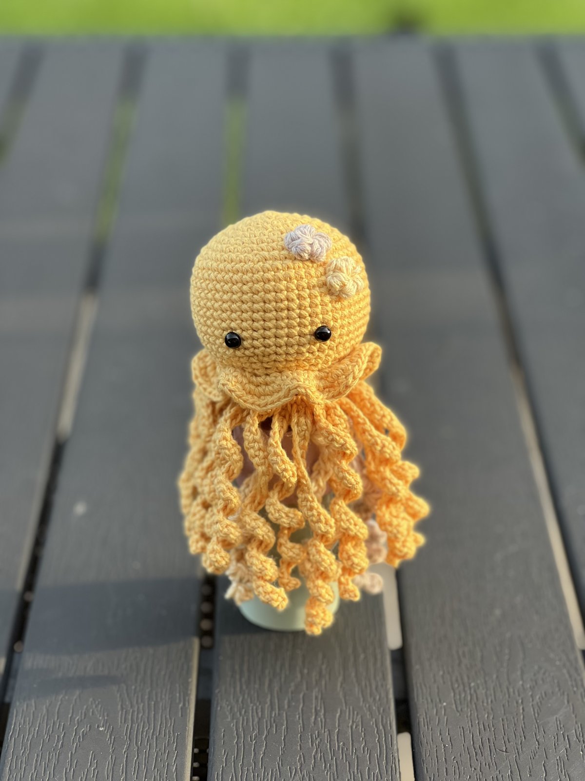 Sprutte - gul - Til baby - Handmade by Hjort